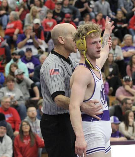 Arrows' grappler advancing to semistate in style | Sports | sullivan ...