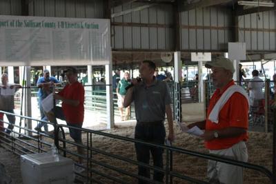 Buyers shell out $154,550 for 4-Hers' auction animals | News | sullivan ...