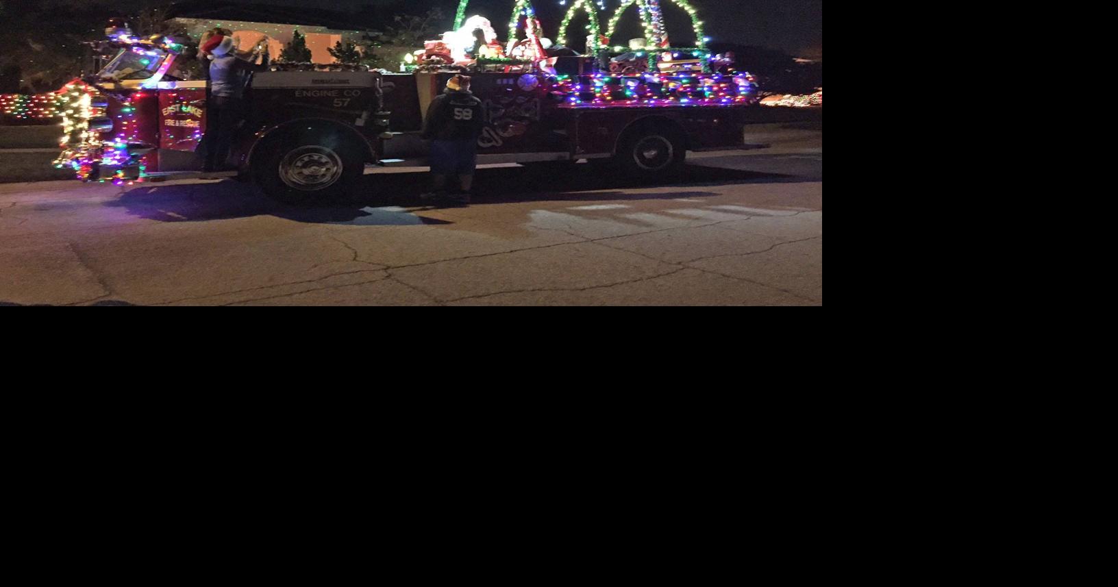East Lake Fire Rescue spreads the holiday cheer | News | suncoastnews.com