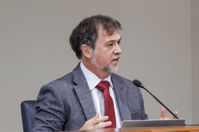 Pasco schools offer pay incentives to attract bus drivers | News ...