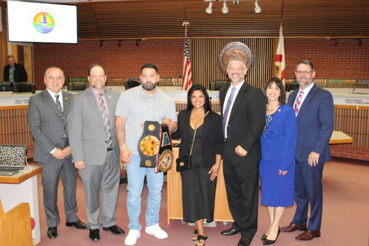 Commission honors boxer on entry into Florida Boxing Hall of Fame ...