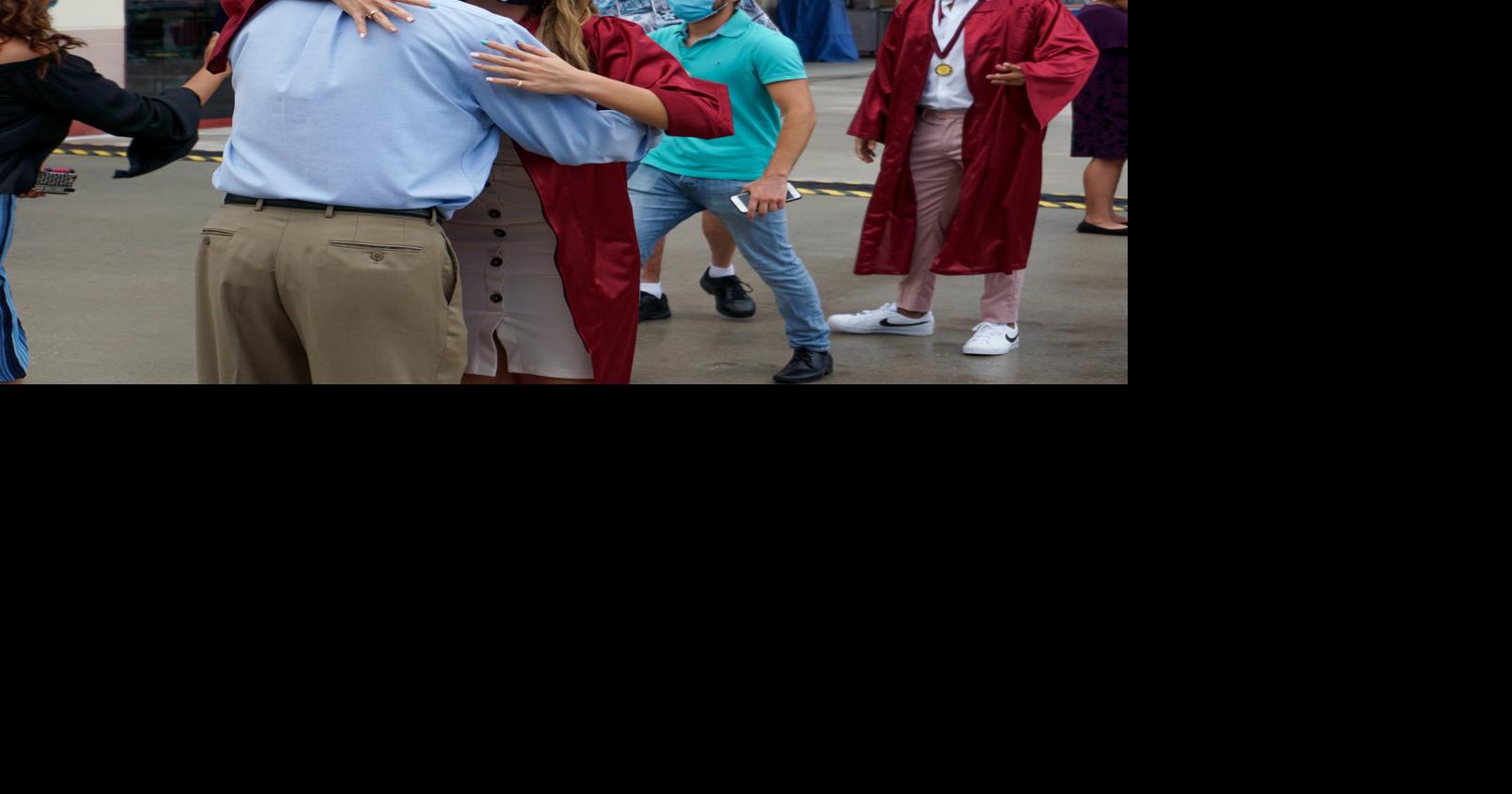 Delayed grad-ification: Pinellas County Schools holds ‘very different ...