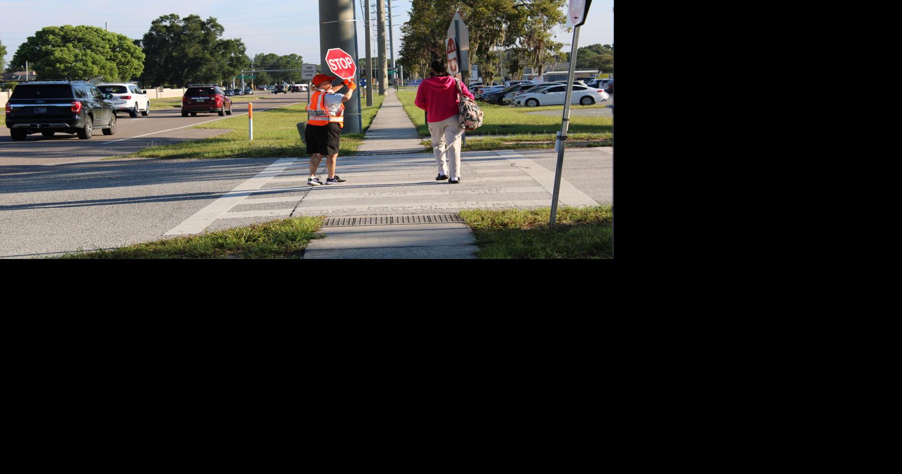 Busy morning at Powell Middle School | News | suncoastnews.com