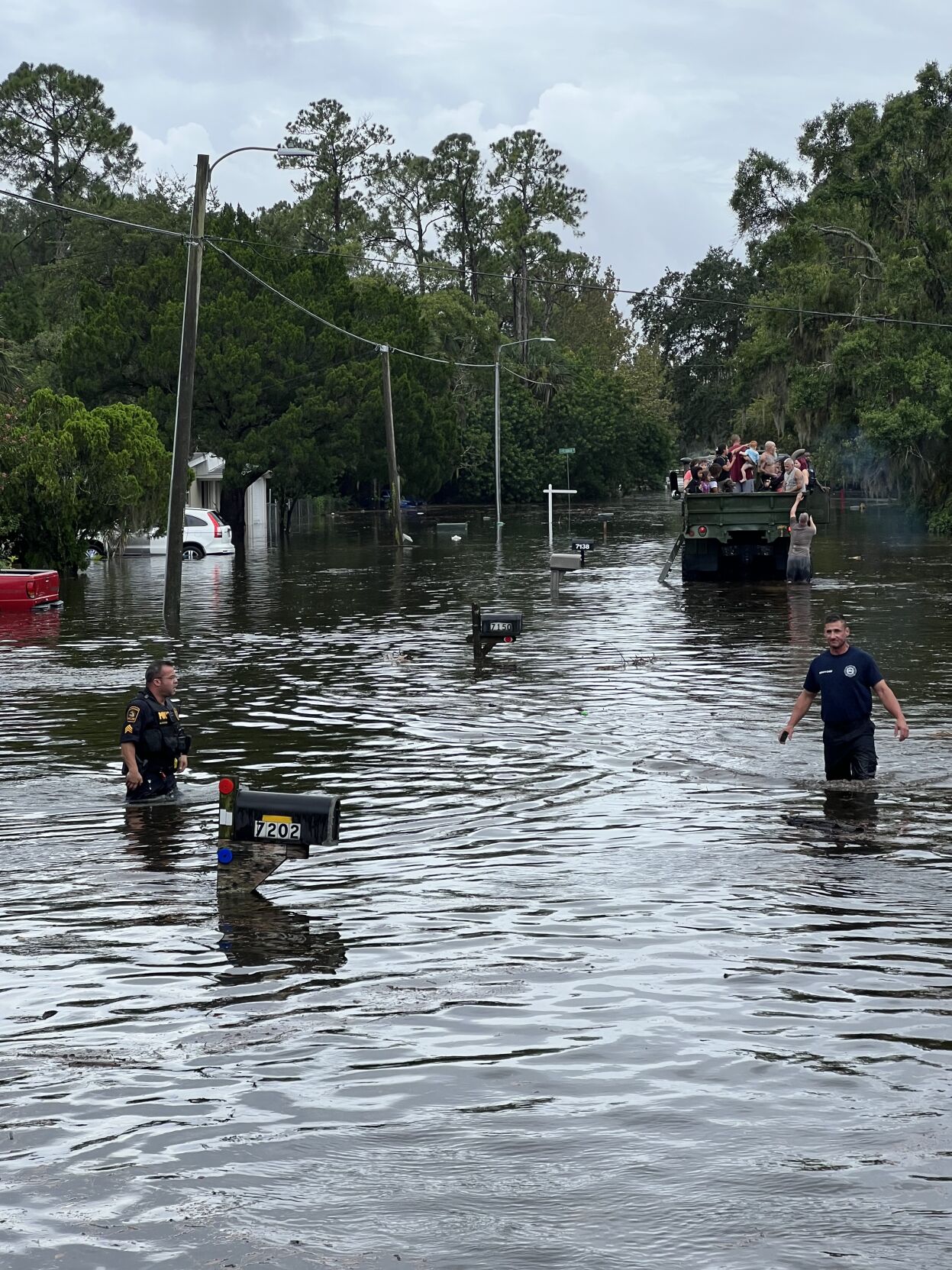 Hundreds rescued as floods hit West Pasco | News | suncoastnews.com