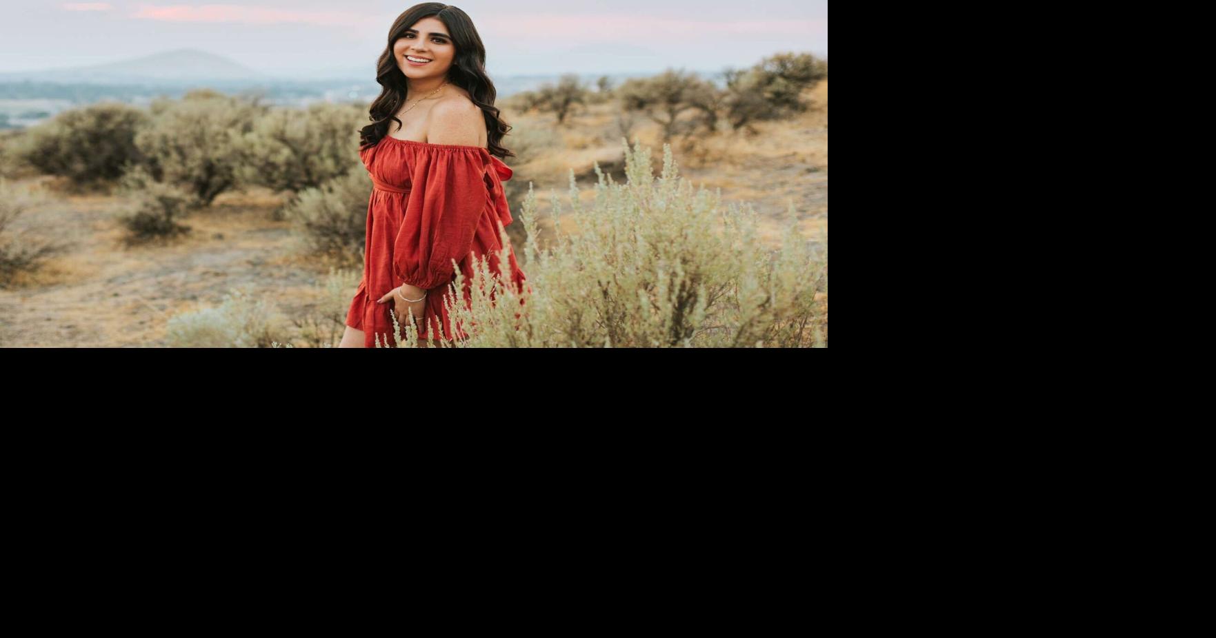 Alexis Martinez-Barttels | Graduation | sunnysidesun.com