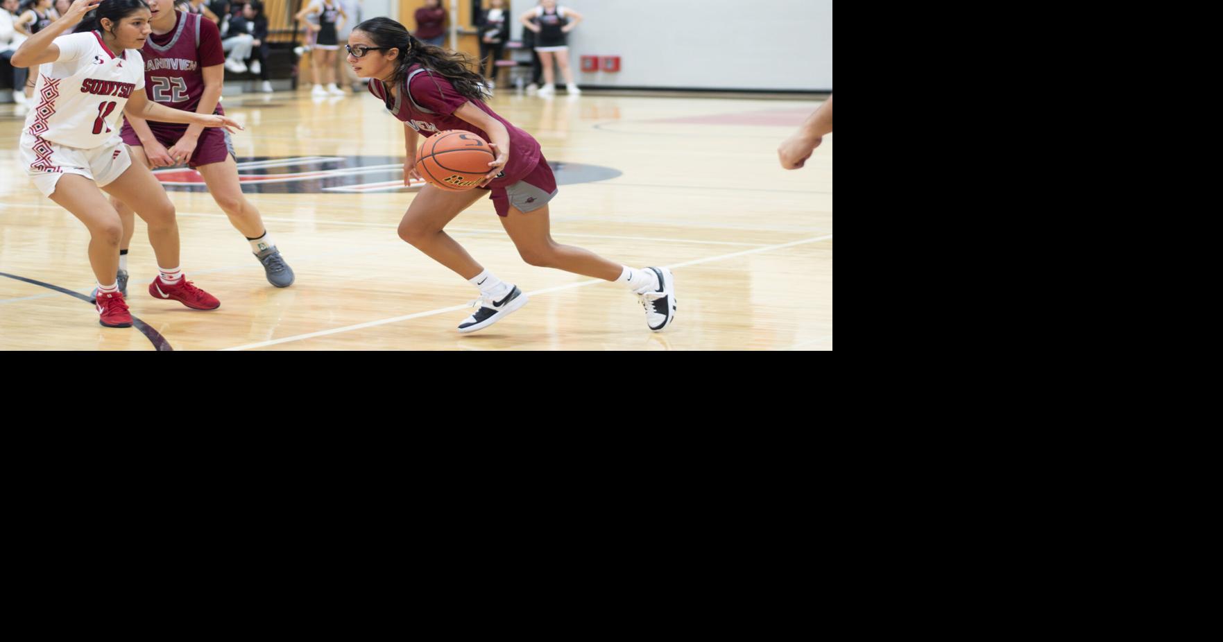 Lady Hounds hold off Sunnyside for 58-51 win | Sports | sunnysidesun.com