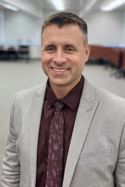 Dr. Rob Darling selected as new Grandview superintendent | Education ...