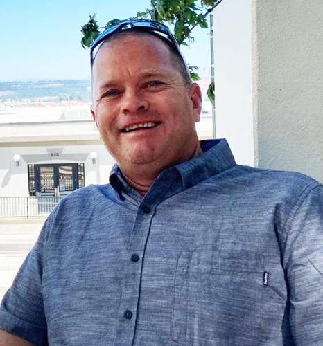 Joaquin James Reyes | Obituaries | sunnysidesun.com