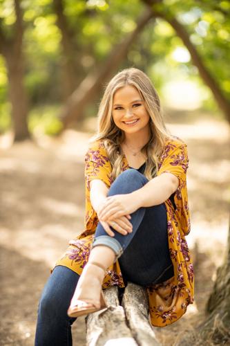 SHS students Kaydience Porter, Hennessy Rodriguez earn scholarships ...