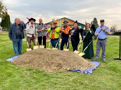 Zillah breaks ground on city’s first splash park | News | sunnysidesun.com