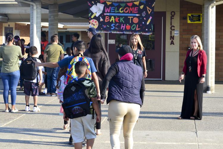 PHOTOS: School is back in session | Education | sunnysidesun.com