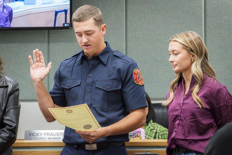 Sunnyside swears in new first responders | News | sunnysidesun.com