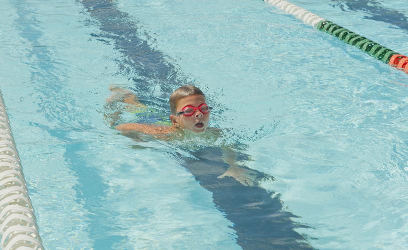 Local swim teams compete at Regional meet | Sports | sunnysidesun.com