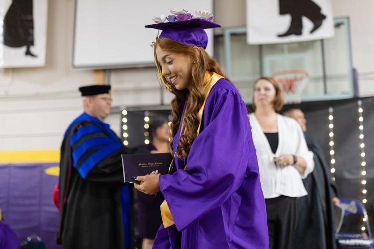 Mabton High School Graduation | Education | sunnysidesun.com