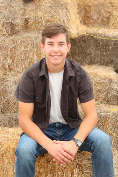 Hayden Andrews | Graduation | sunnysidesun.com