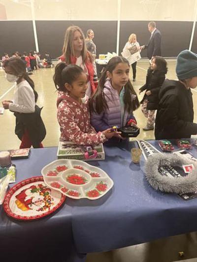 Chief Kamiakin prepares for 6th annual Giving Store | Community ...