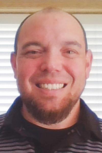 Berg named school board president | News | sunnysidesun.com