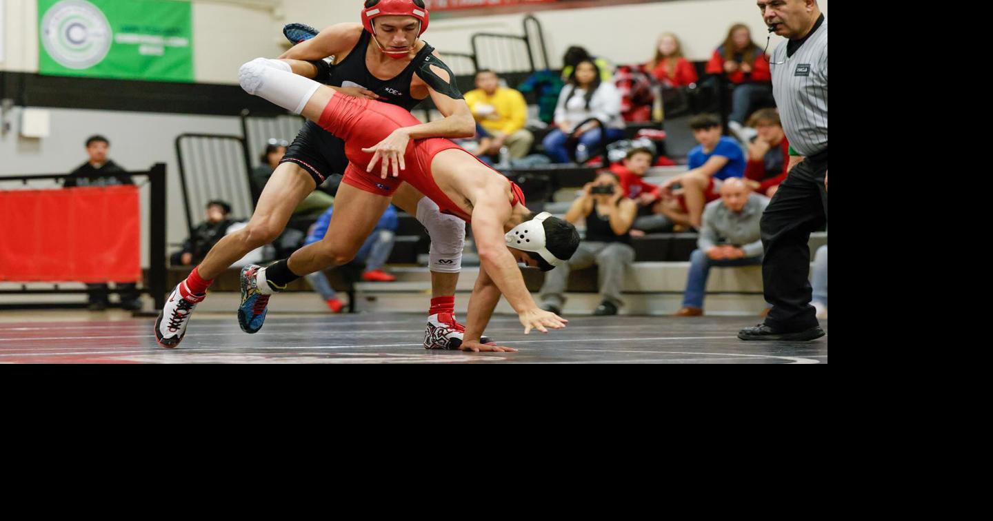 Grizzly grapplers pin Wildcats | Sports | sunnysidesun.com