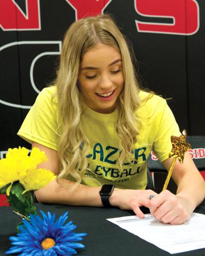 Jessica Appleby signs intent to play | Sports | sunnysidesun.com