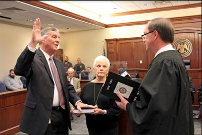 Judge Kent McDaniel takes oath as Rankin County Youth Court Judge ...