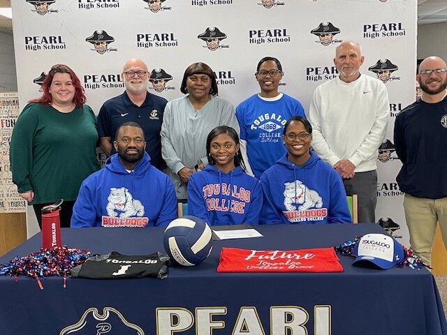 Pearl High School seniors sign with colleges | News | swrankinnews.com
