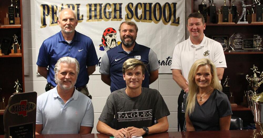 Maddox wins track scholarship | News | swrankinnews.com