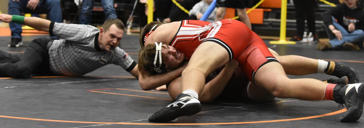 Eagles best Panthers