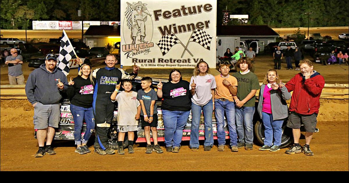 Wythe Raceway celebrates its fans