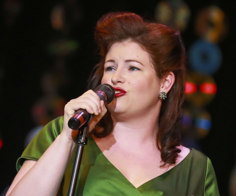 Hep-cat, honky-tonkin’ jazz band with a rockabilly beat: Barlow Gin and ...