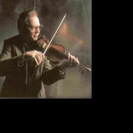 Fiddler Bobby Hicks on Stage at Lincoln Theatre Nov. 15