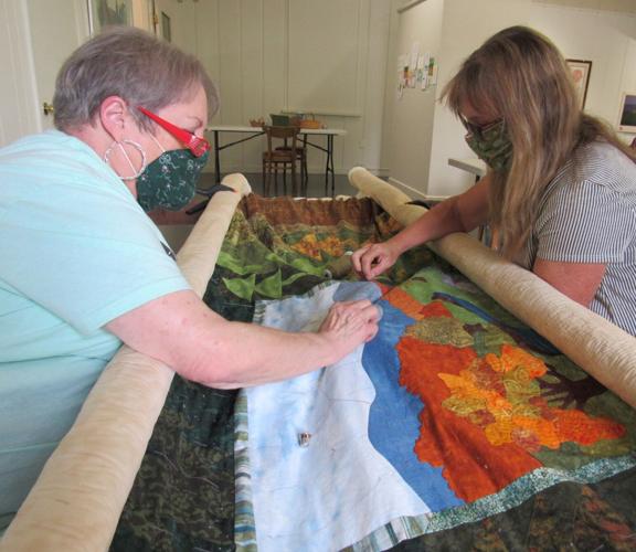 Community quilt project shows living history of Abingdon