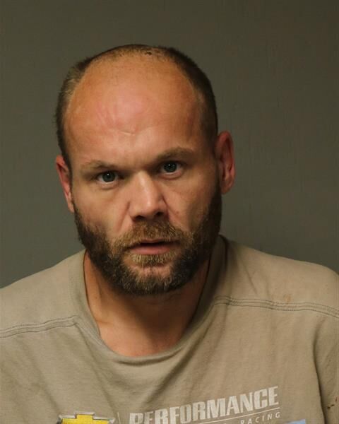 Wythe County felon faces probation violation charge