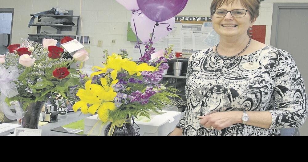 Local postmaster retires after four decades