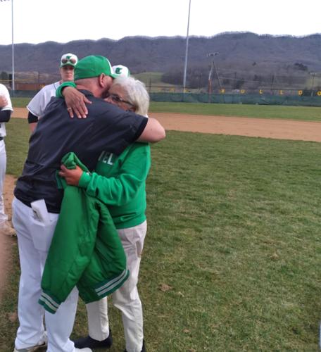 Perry's wife honored at season opening baseball game