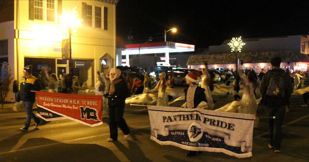 Marion parade features the sounds and sights of Christmas