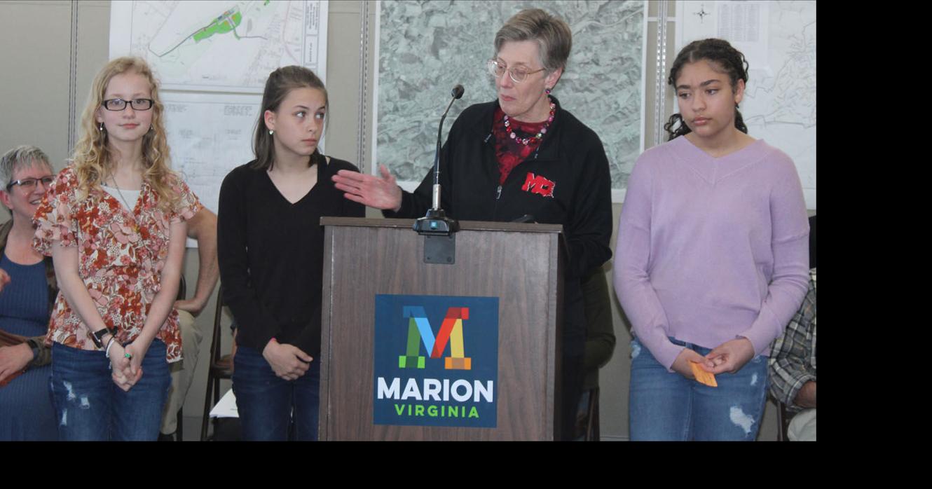 Marion Middle School student wins regional prize for her essay