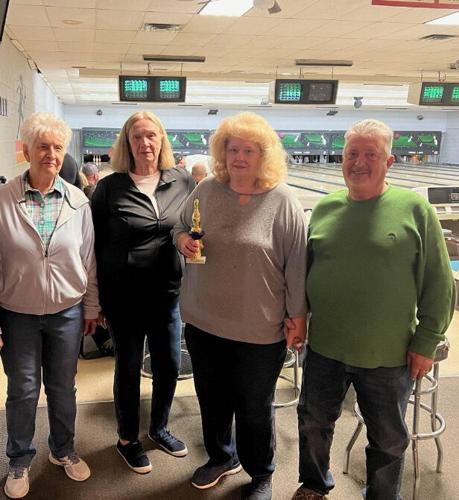 Sunset Rollers win Kiwanis Bowling tournament