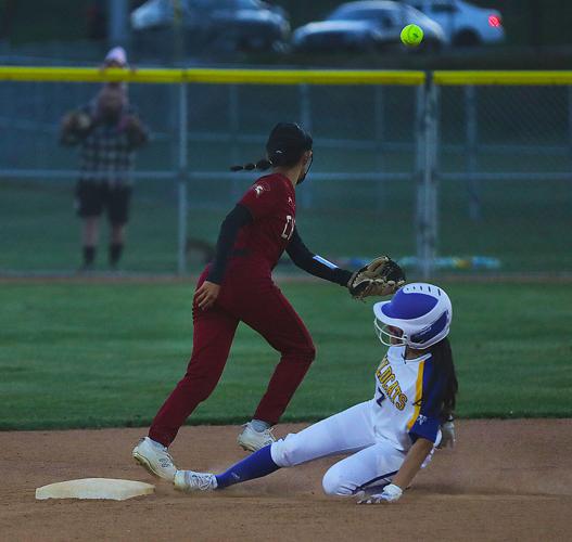 Gallery: Taft Union softball vs. Chavez | Multimedia ...
