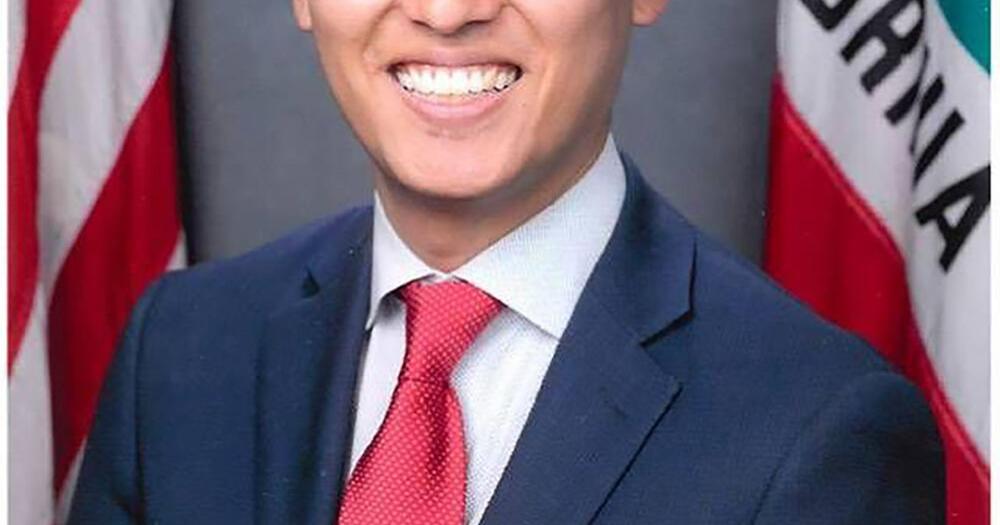 Fong scores decisive win in congressional race | News ...