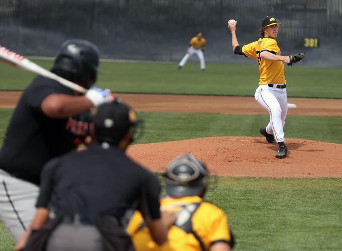 Gallery: Taft College vs. Porterville | Multimedia | taftmidwaydriller.com