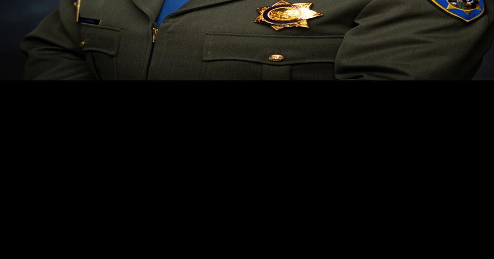 Andres Torres sworn in as CHP officer | News | taftmidwaydriller.com