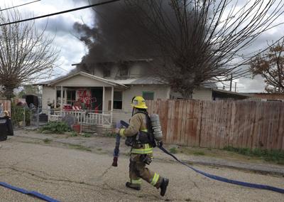 Fire damages house in Maricopa | News | taftmidwaydriller.com