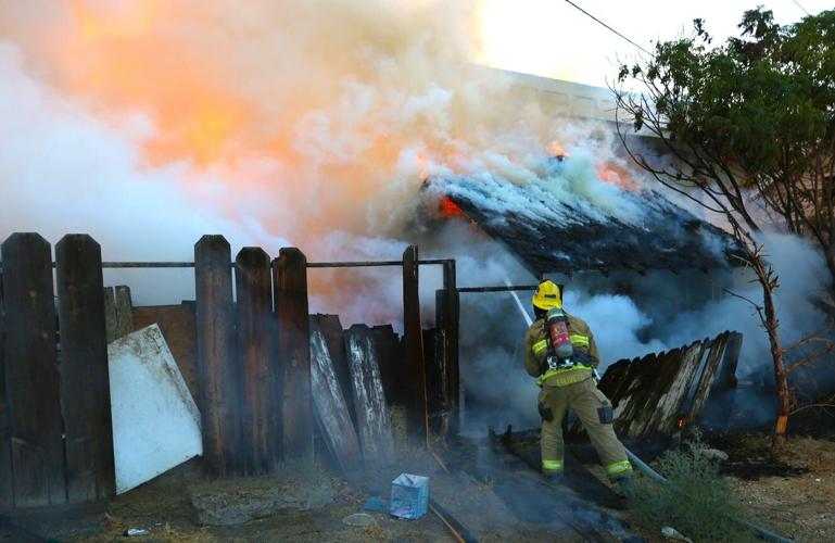 Fire burns outbuilding next to closed bank | News | taftmidwaydriller.com