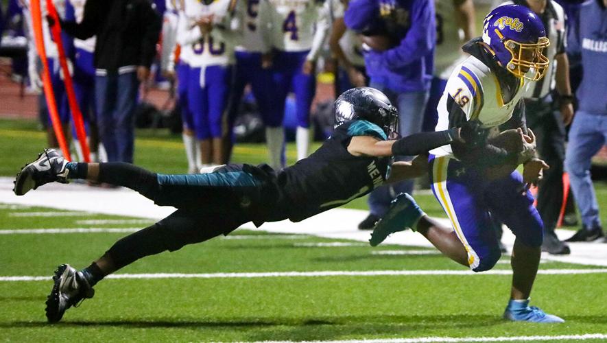 Taft Union High School vs Mendota | Multimedia | taftmidwaydriller.com