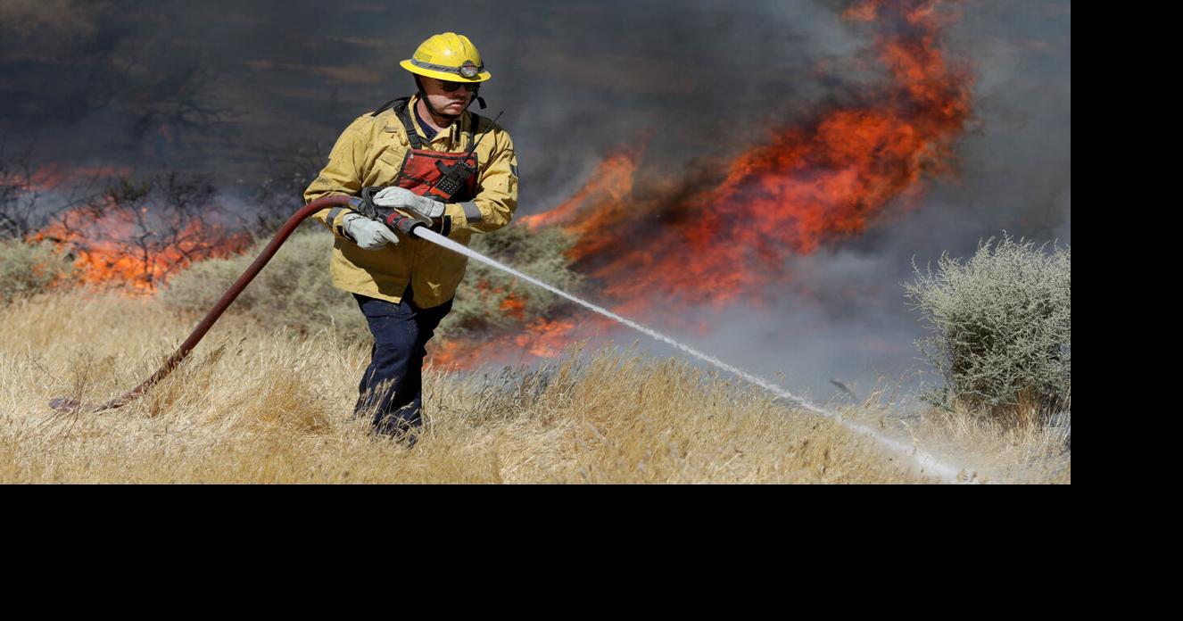 Firefighters control 3 grass fires | News | taftmidwaydriller.com