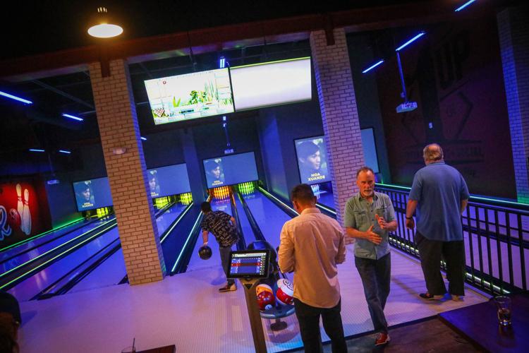 New entertainment center 1Up’s the Carrollwood social scene | News ...