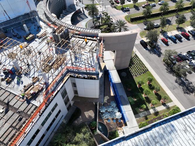 AdventHealth Wesley Chapel tops off its latest expansion | Pasco County ...