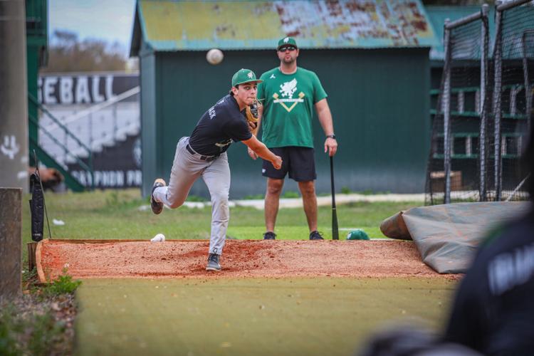 Gryphons ready to ‘run it back’ this season | Baseball | tampabeacon.com