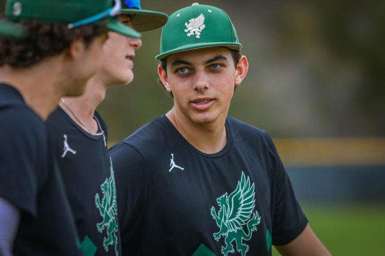 Gryphons ready to ‘run it back’ this season | Baseball | tampabeacon.com