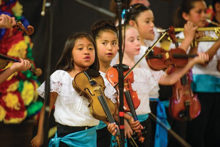 Guardians of Norteño culture | Tradiciones / Artes | taosnews.com